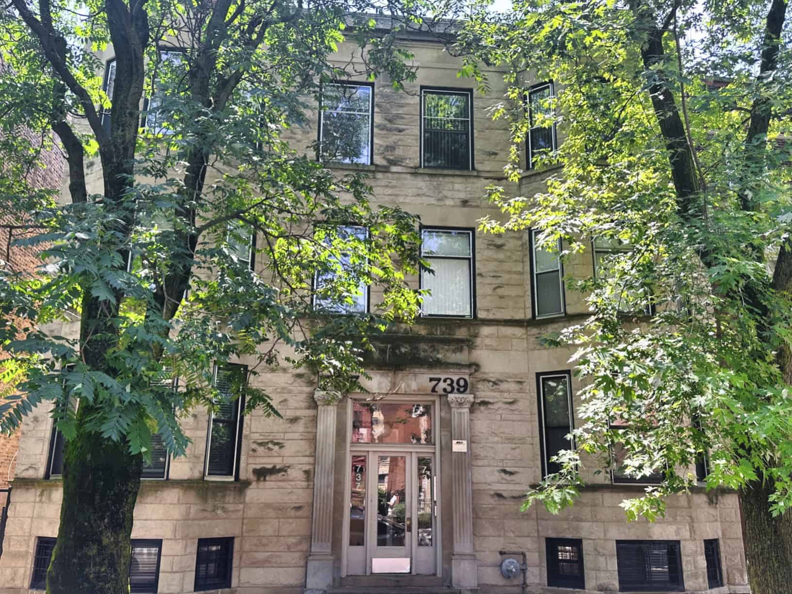 731-739 Briar Place - Best Chicago Properties